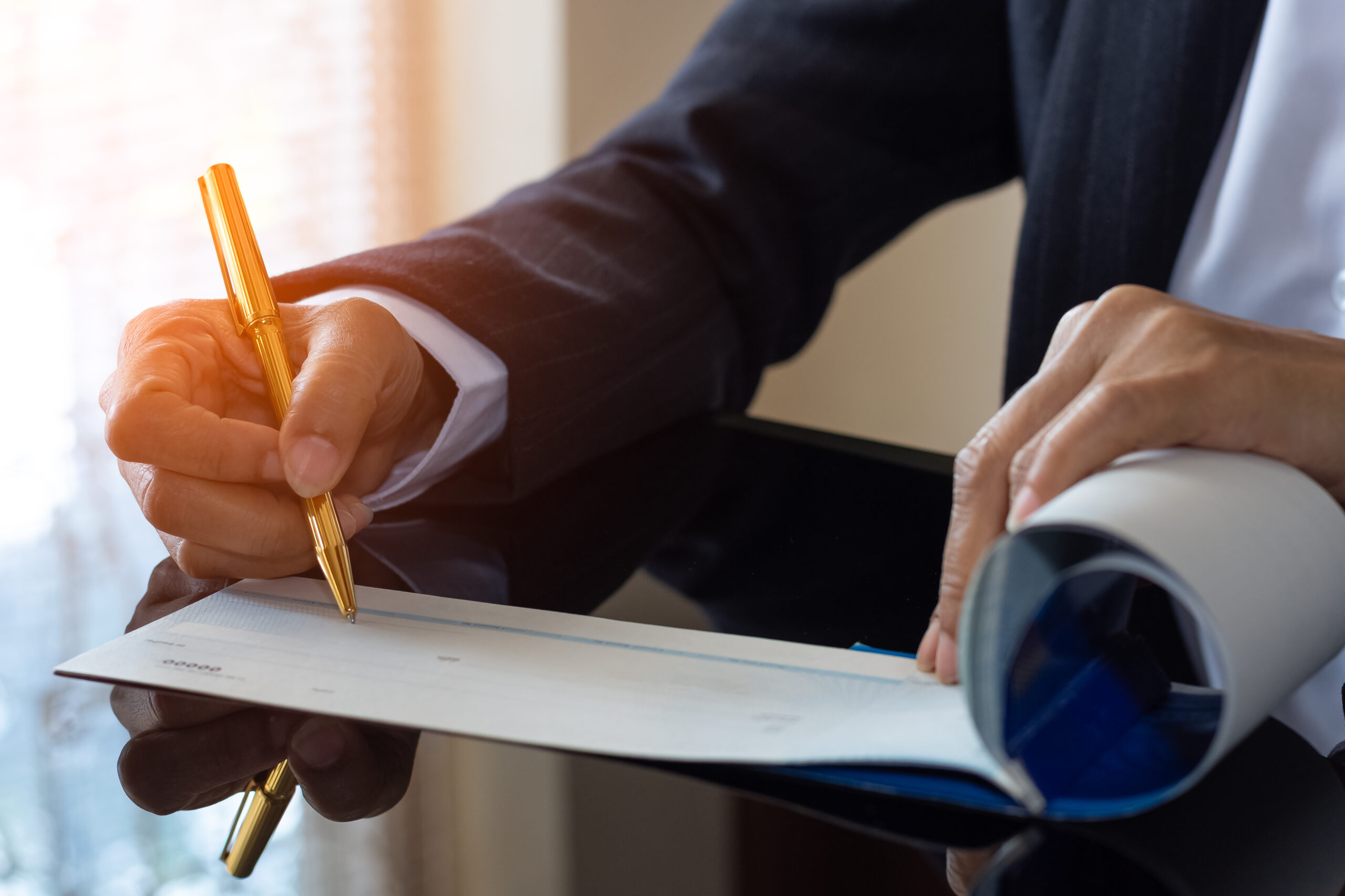 A Guide: How to Spot a Fake Check